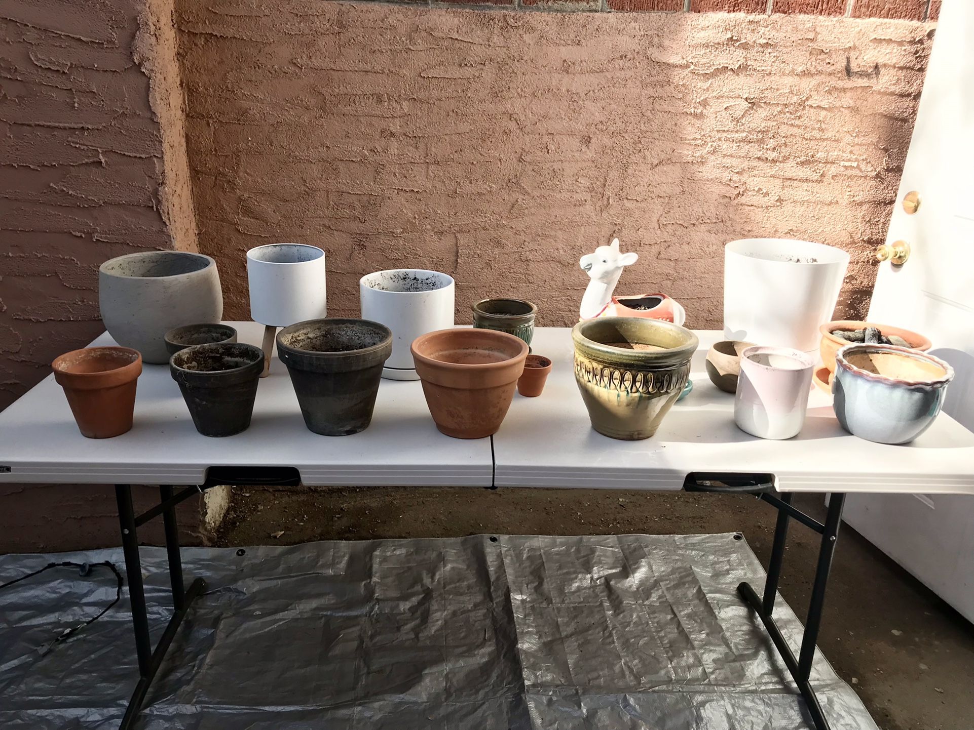 30 Assorted Plant Pots for Sale in Denver, CO - OfferUp