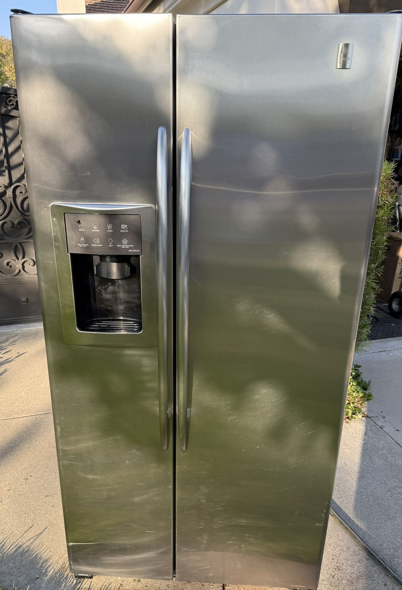 Large 25 Cu. Ft. GE Refrigerator - Side By Side Stainless Steel for ...