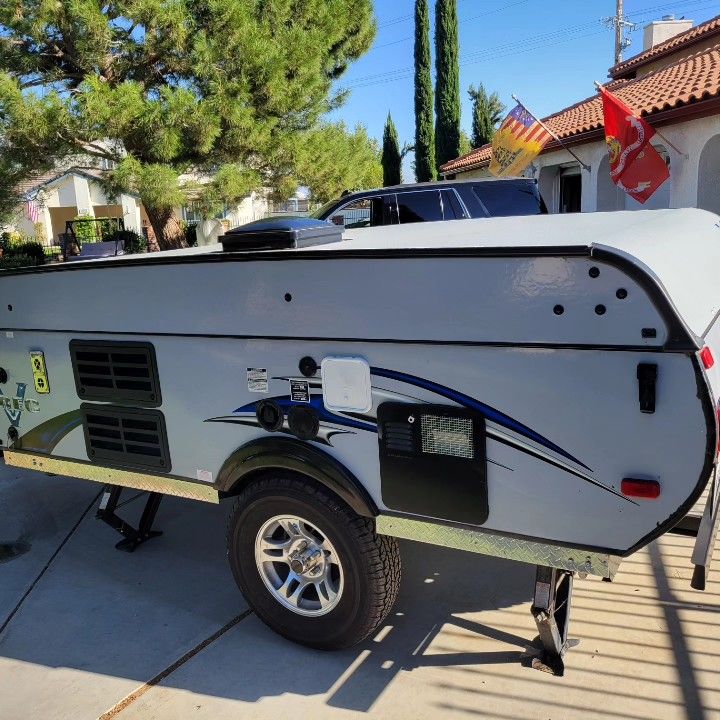 Pop UP trailer for Sale in Quartz Hill, CA - OfferUp