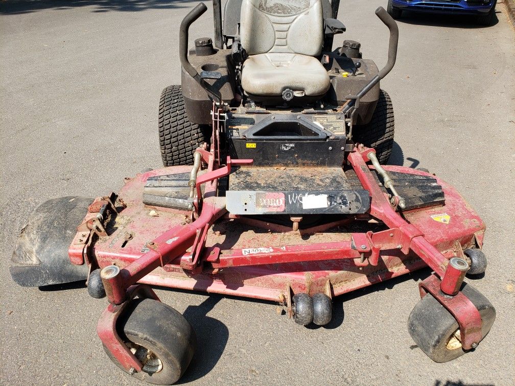 Mower Toro 72 Inch Deck for Sale in Vancouver, WA - OfferUp