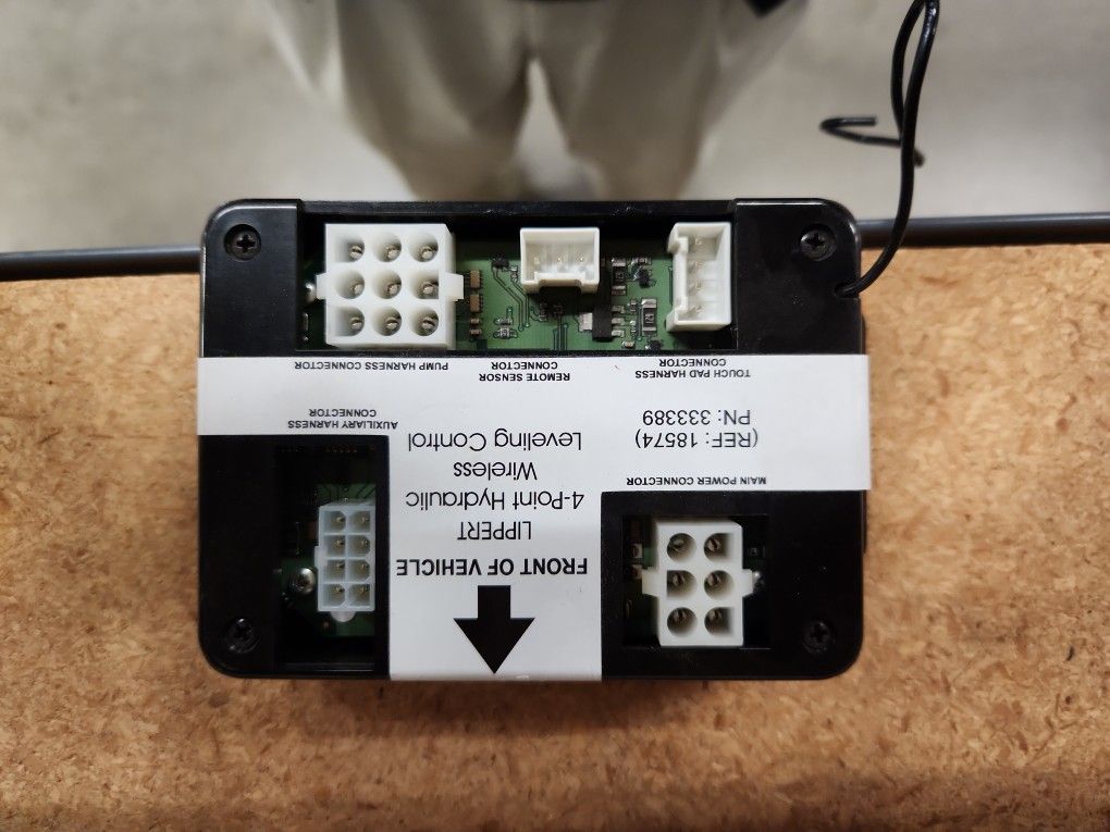 Lippert 333389 Leveling Control for Sale in Phoenix, AZ - OfferUp