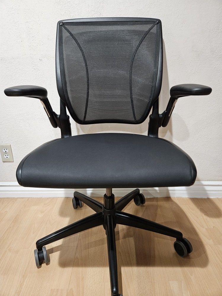 Humanscale World One Office Chair for Sale in El Monte, CA - OfferUp