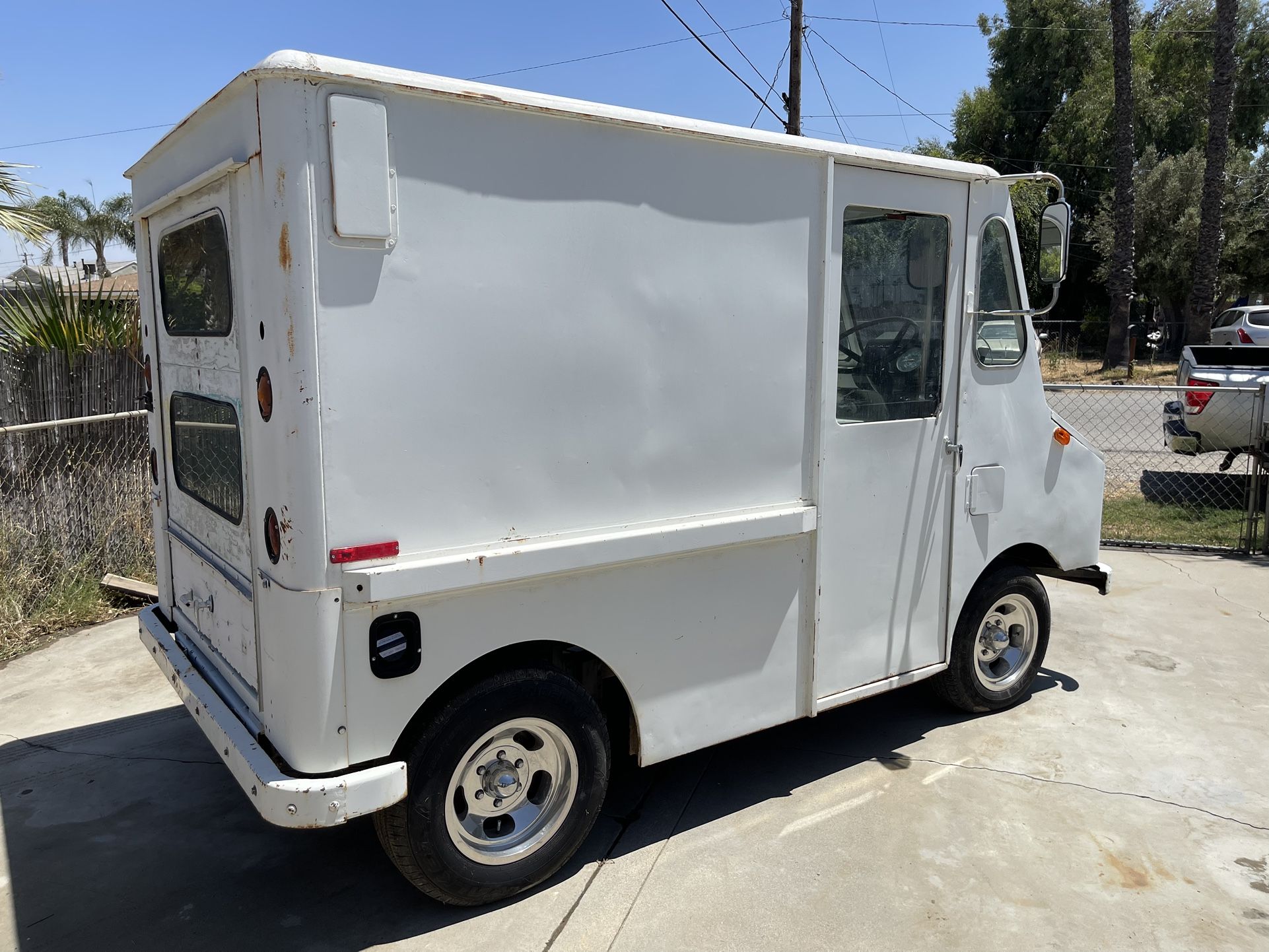 1984 AMG FJ8 for Sale in Fontana, CA - OfferUp