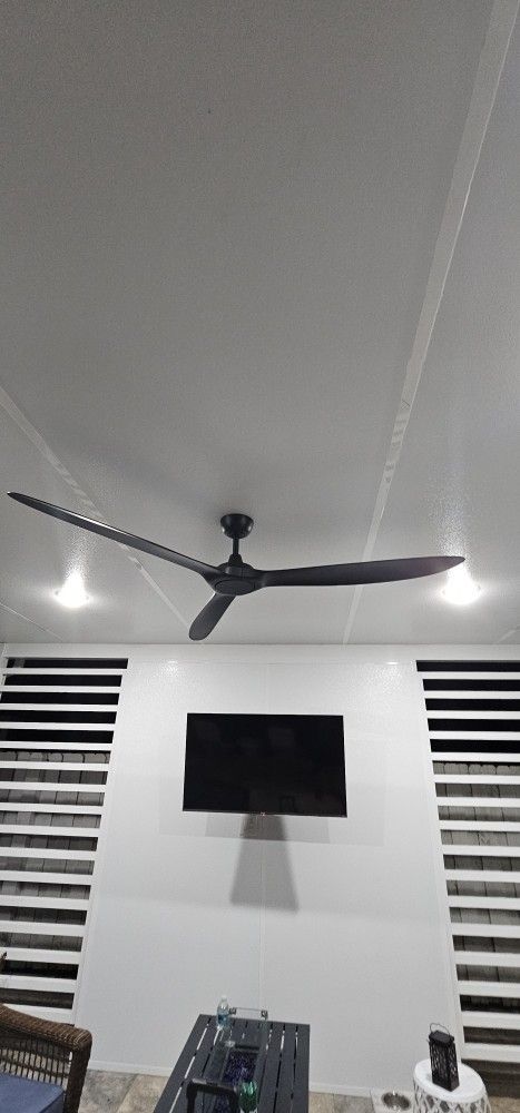 72 Inch Indoor Outdoor Ceiling Fan With Receipt for Sale in Fort ...
