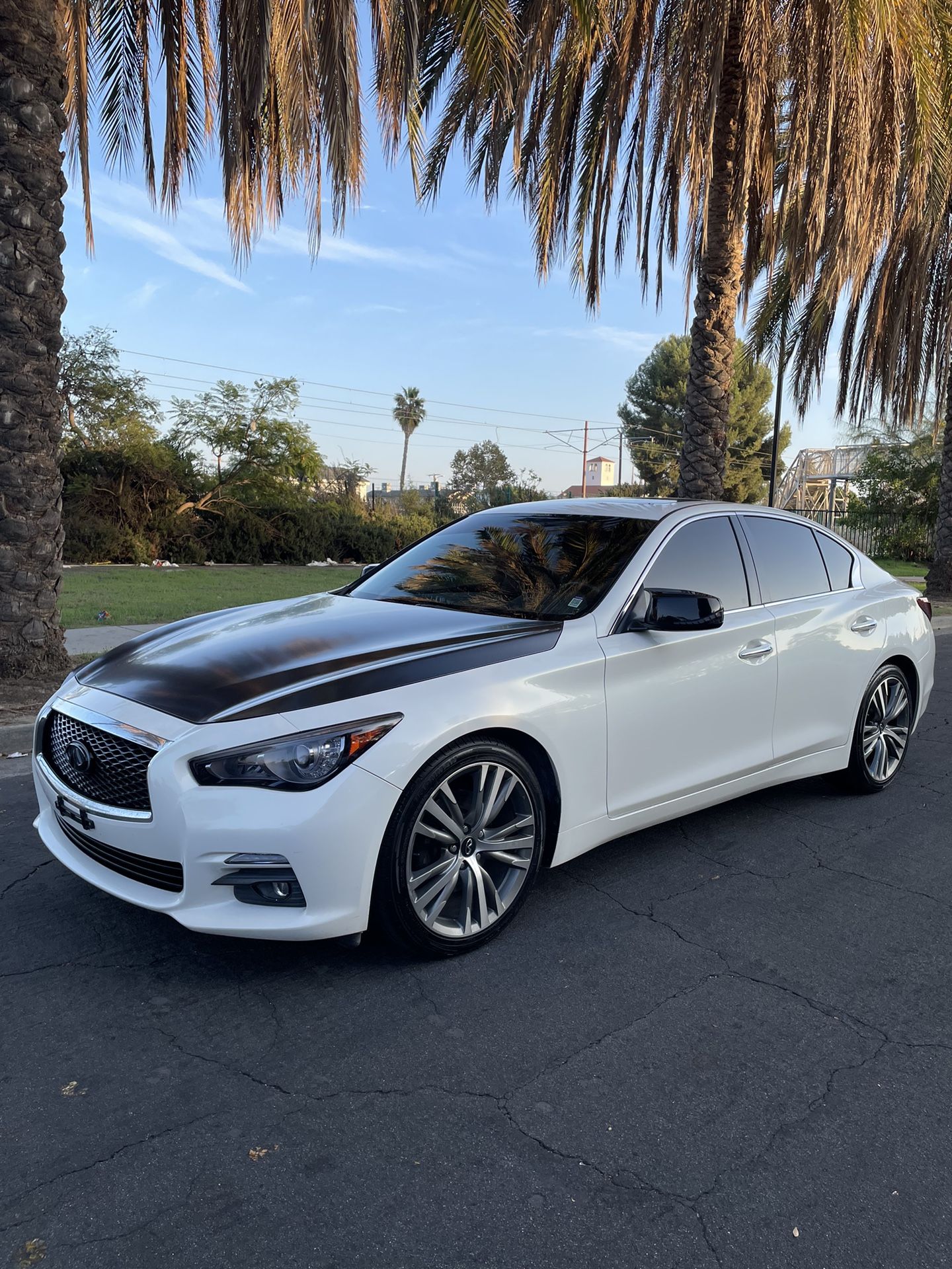 2015 Infiniti Q50 All Wheel Drive