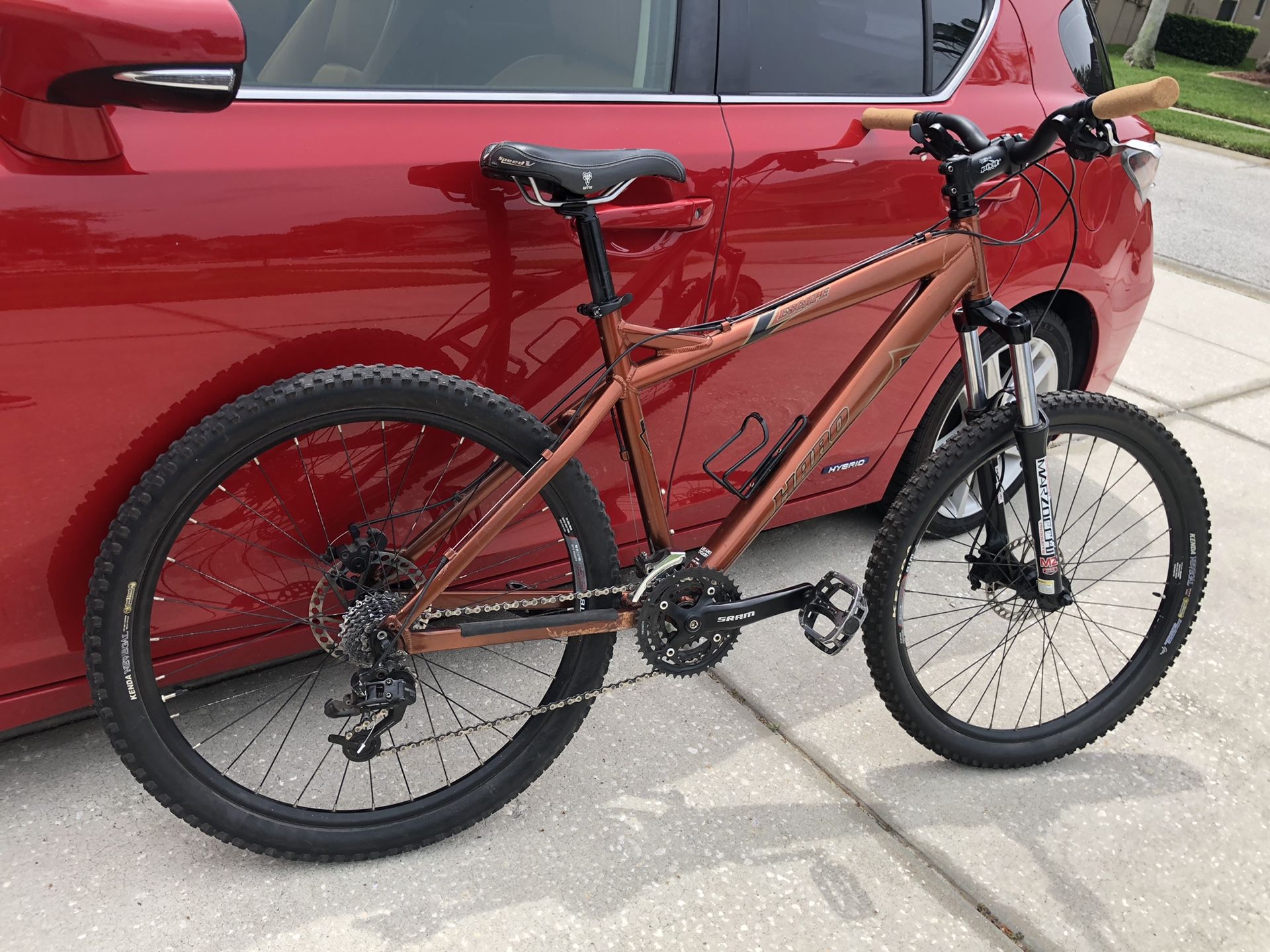 Haro Escape Disc Hardtail Mountain Bike for Sale in Land O' Lakes, FL ...