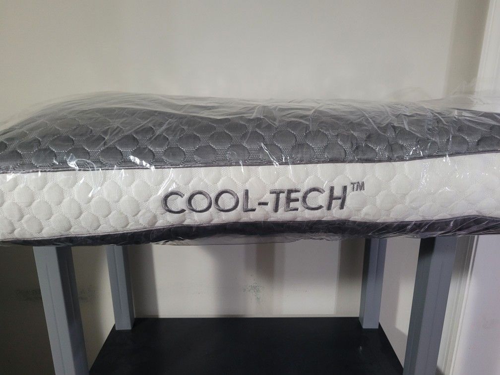 Cool Tech Pillows for Sale in Statesboro, GA - OfferUp