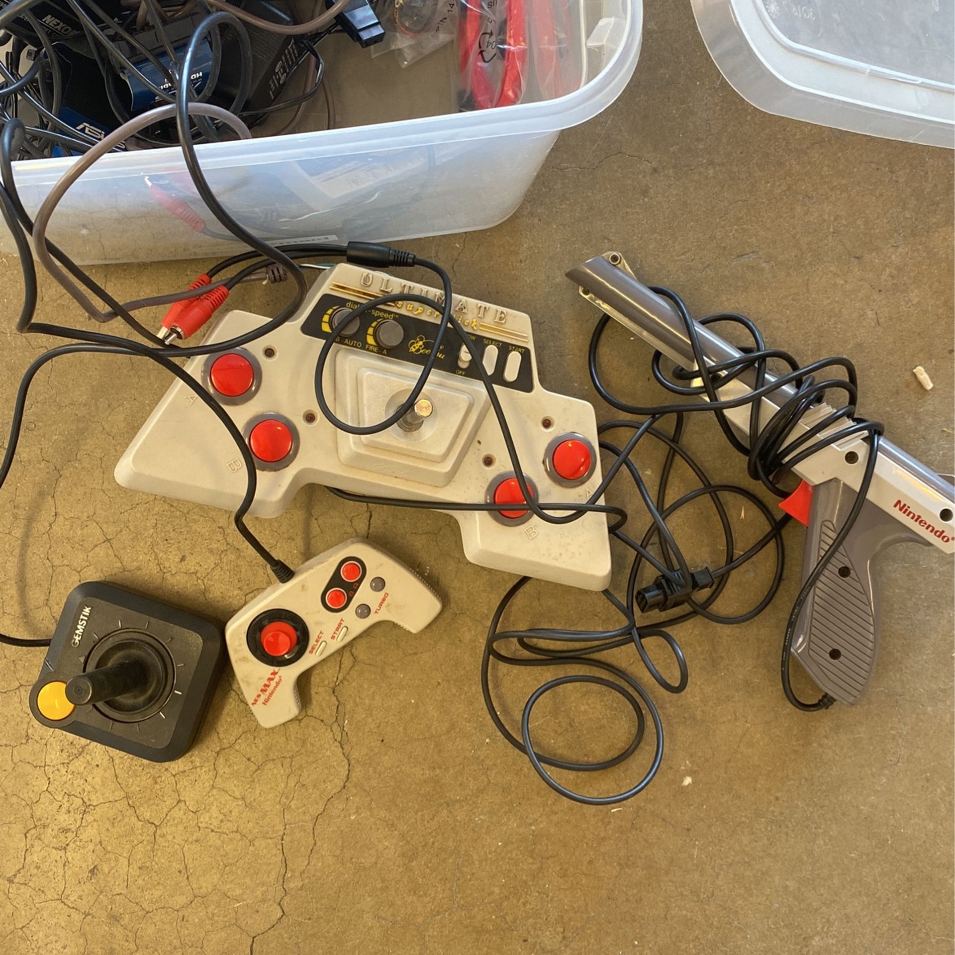 Old Nintendo Game Controllers for Sale in Poway, CA - OfferUp