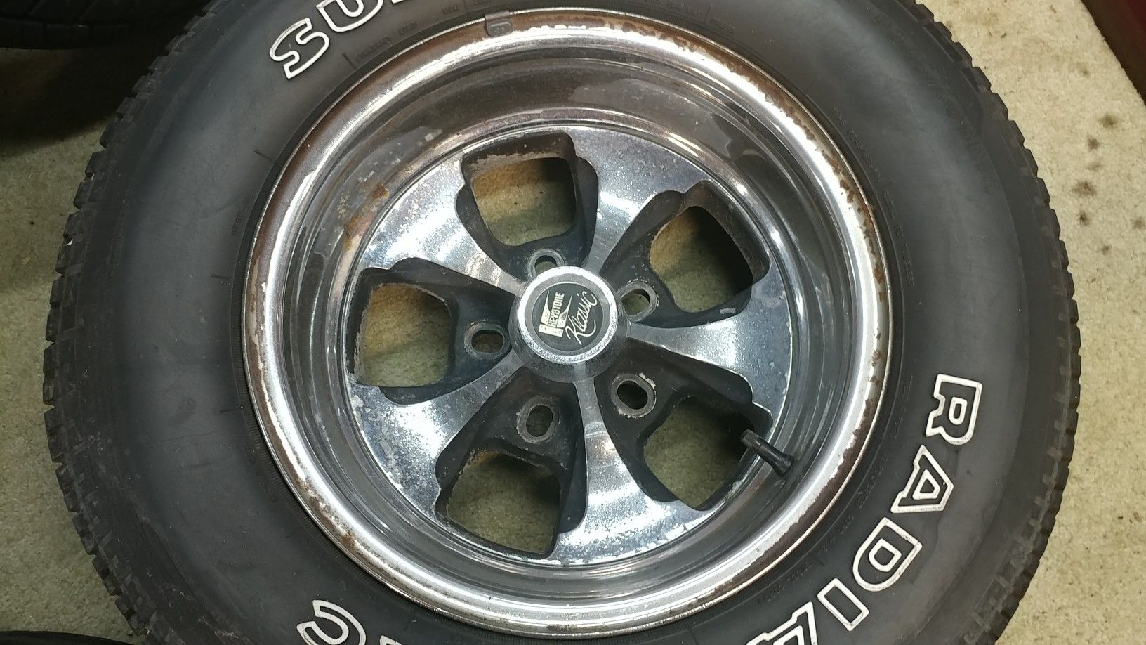 Keystone Klassic rims and tires for Sale in Shelbyville, IN - OfferUp