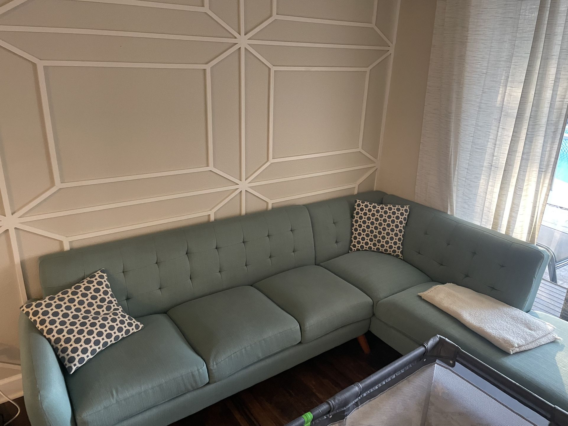 Teal L-shaped Sofa for Sale in Tampa, FL - OfferUp
