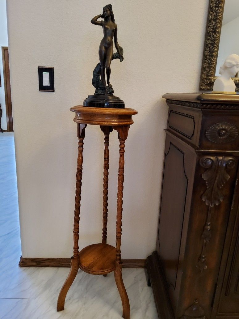 Vintage Display Stand for Sale in Phoenix, AZ - OfferUp