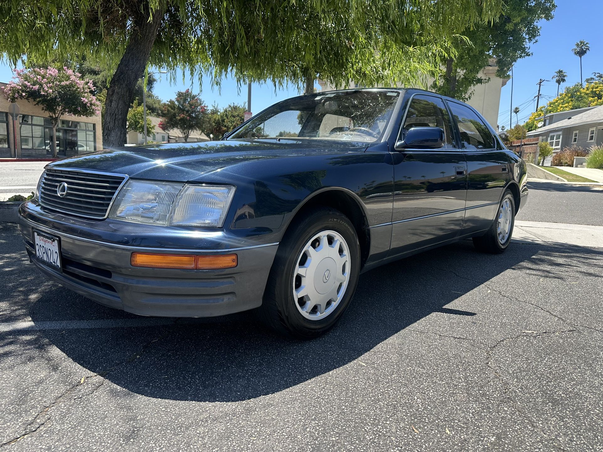 1996 Lexus LS 400 for Sale in Los Angeles, CA - OfferUp