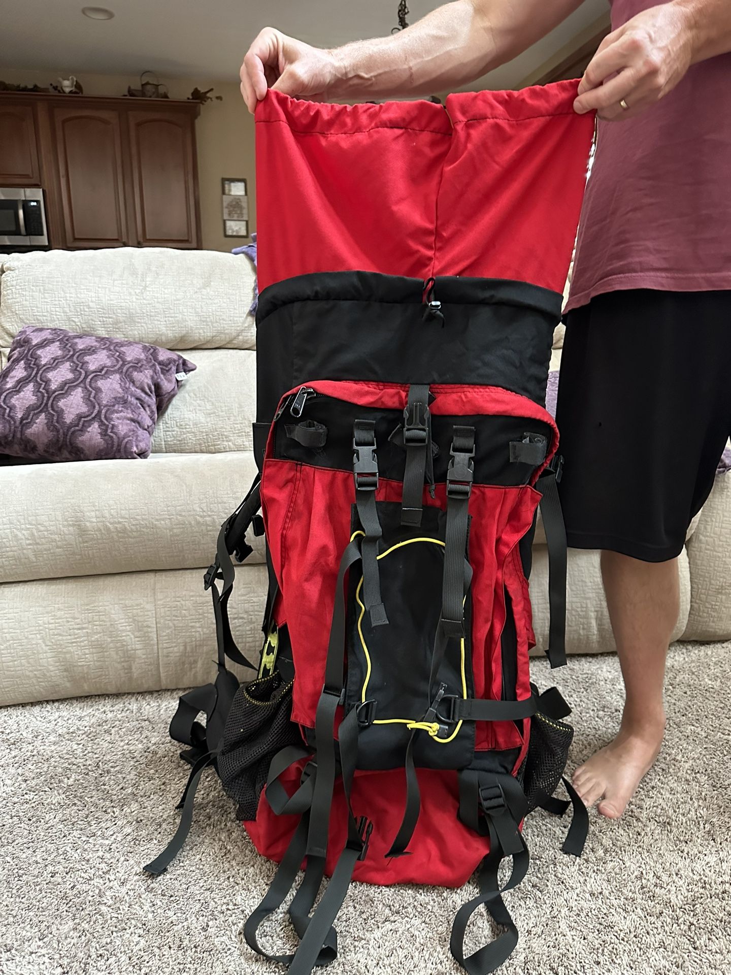 MountainSmith, Elite 7000 Hiking Backpack* for Sale in Las Vegas, NV ...