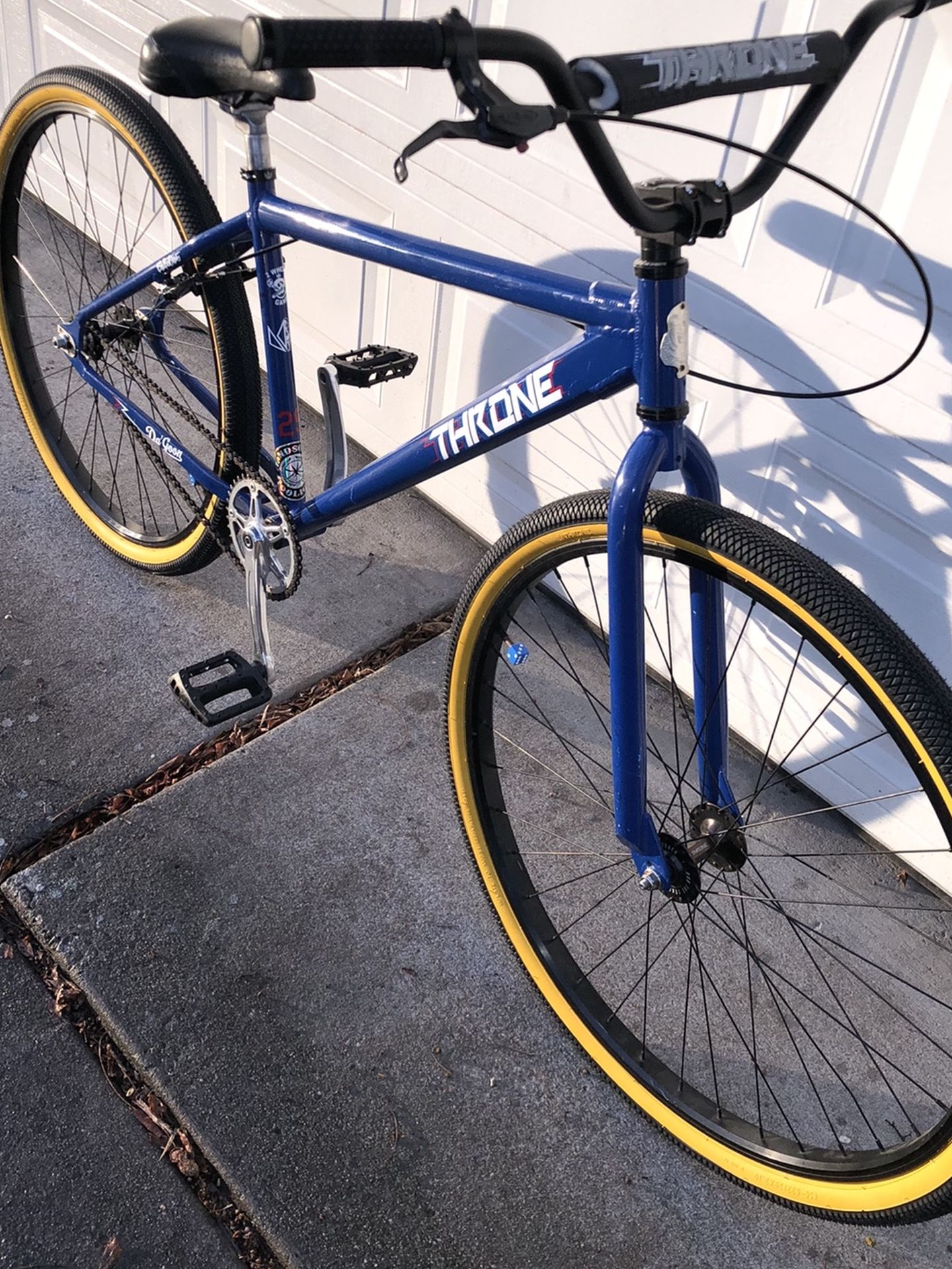 THRONE DA'GOON 29” OG LIMITED EDITION for Sale in Stockton, CA - OfferUp