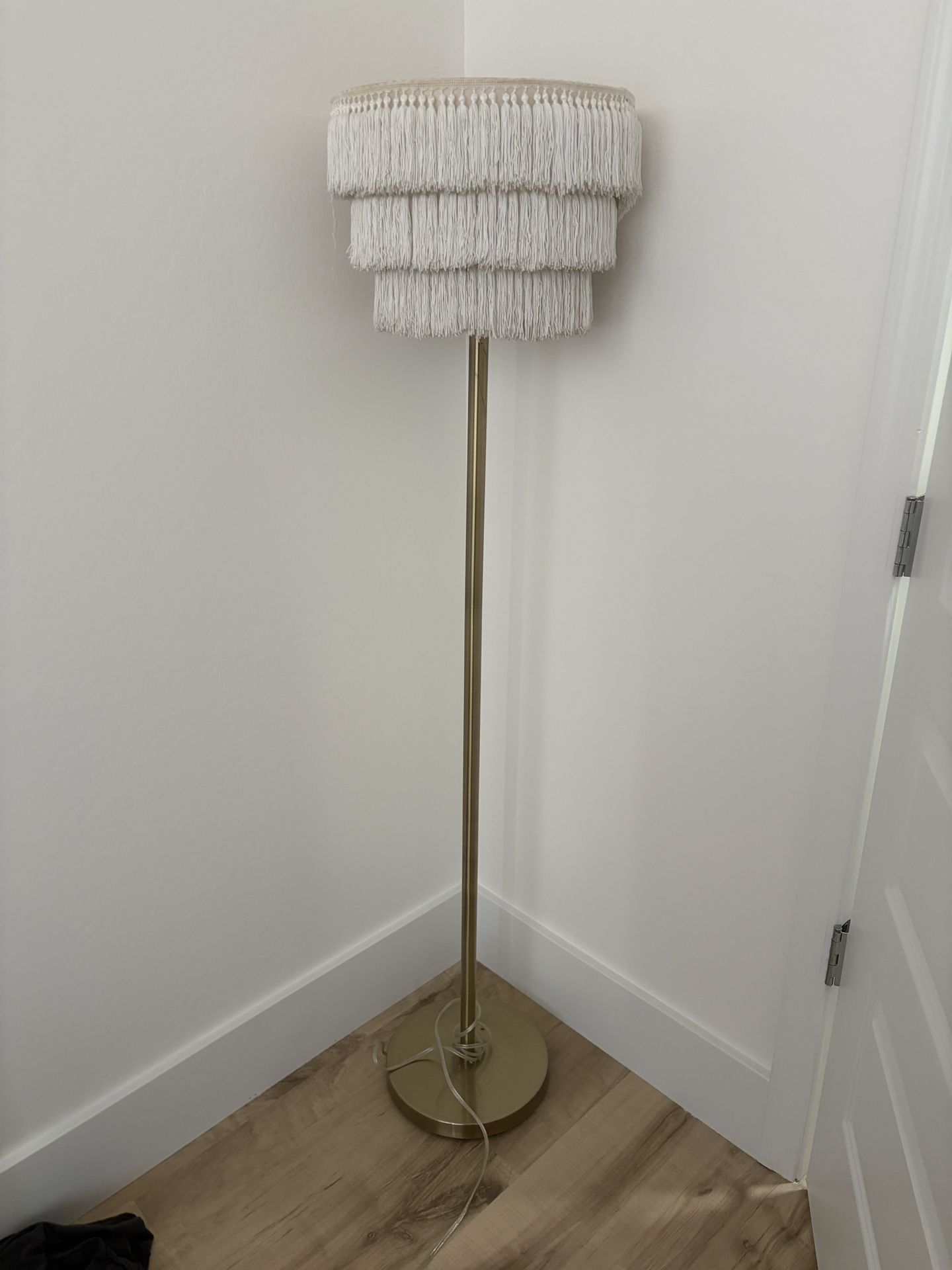Lamp for Sale in Queen Creek, AZ - OfferUp
