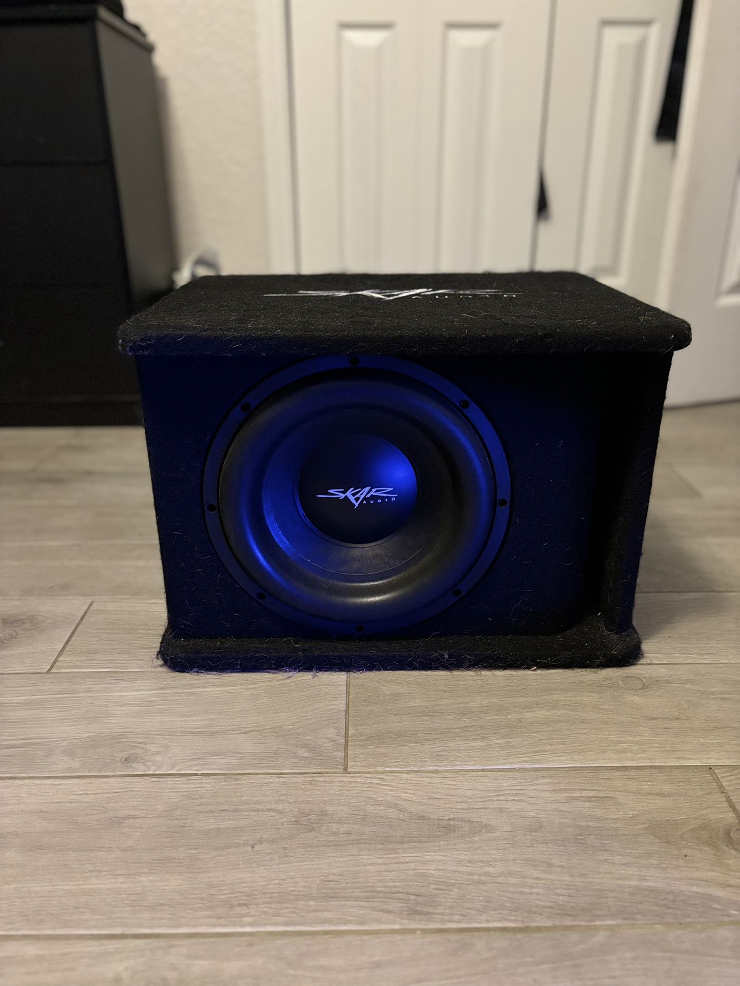 Skar 12 Inch Subwoofer With Amp for Sale in Hernando Beach, FL - OfferUp