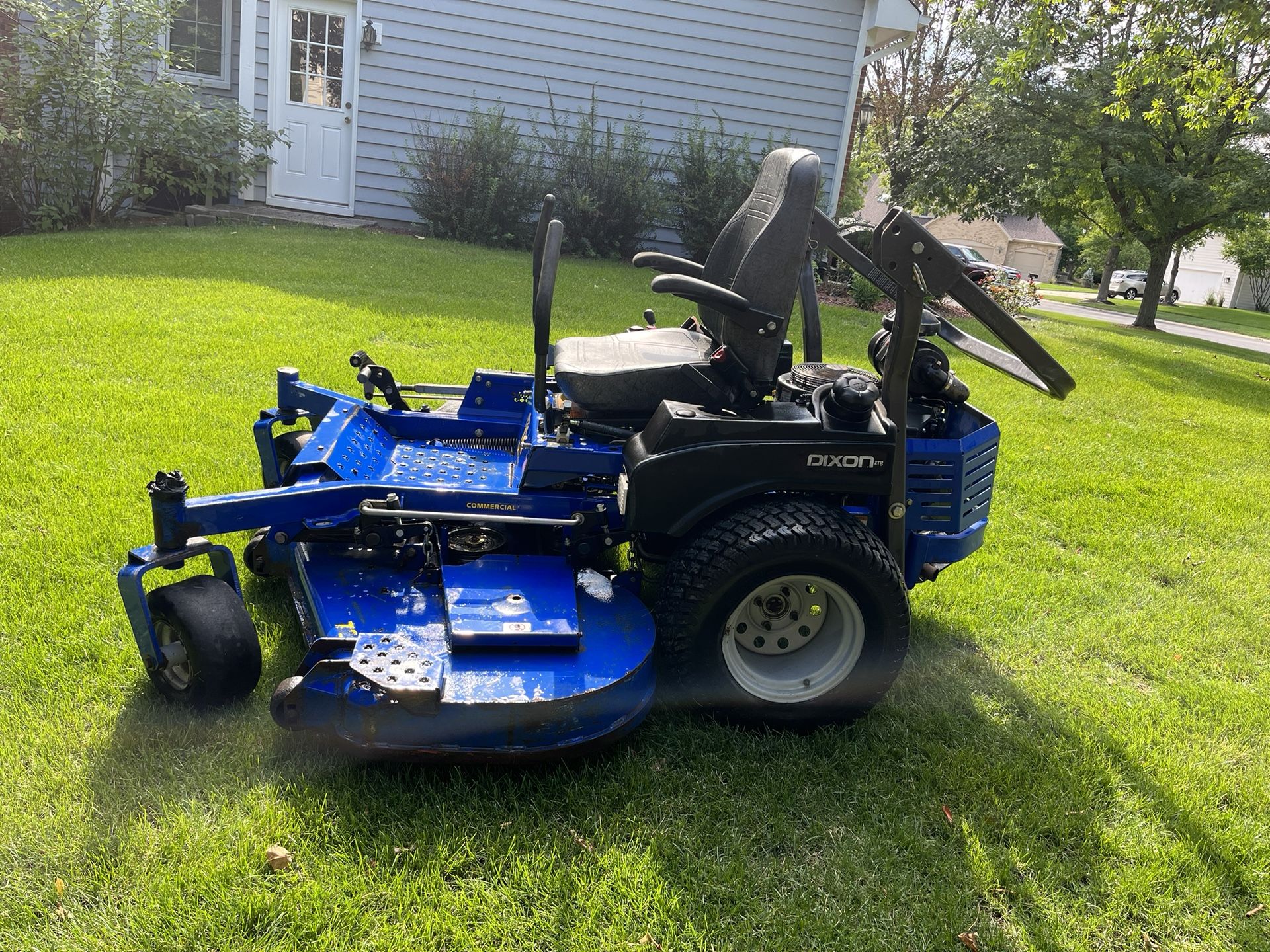 Dixon Zero Turn Lawnmower With A 72 Inch Mower Deck And A 34 Horsepower ...