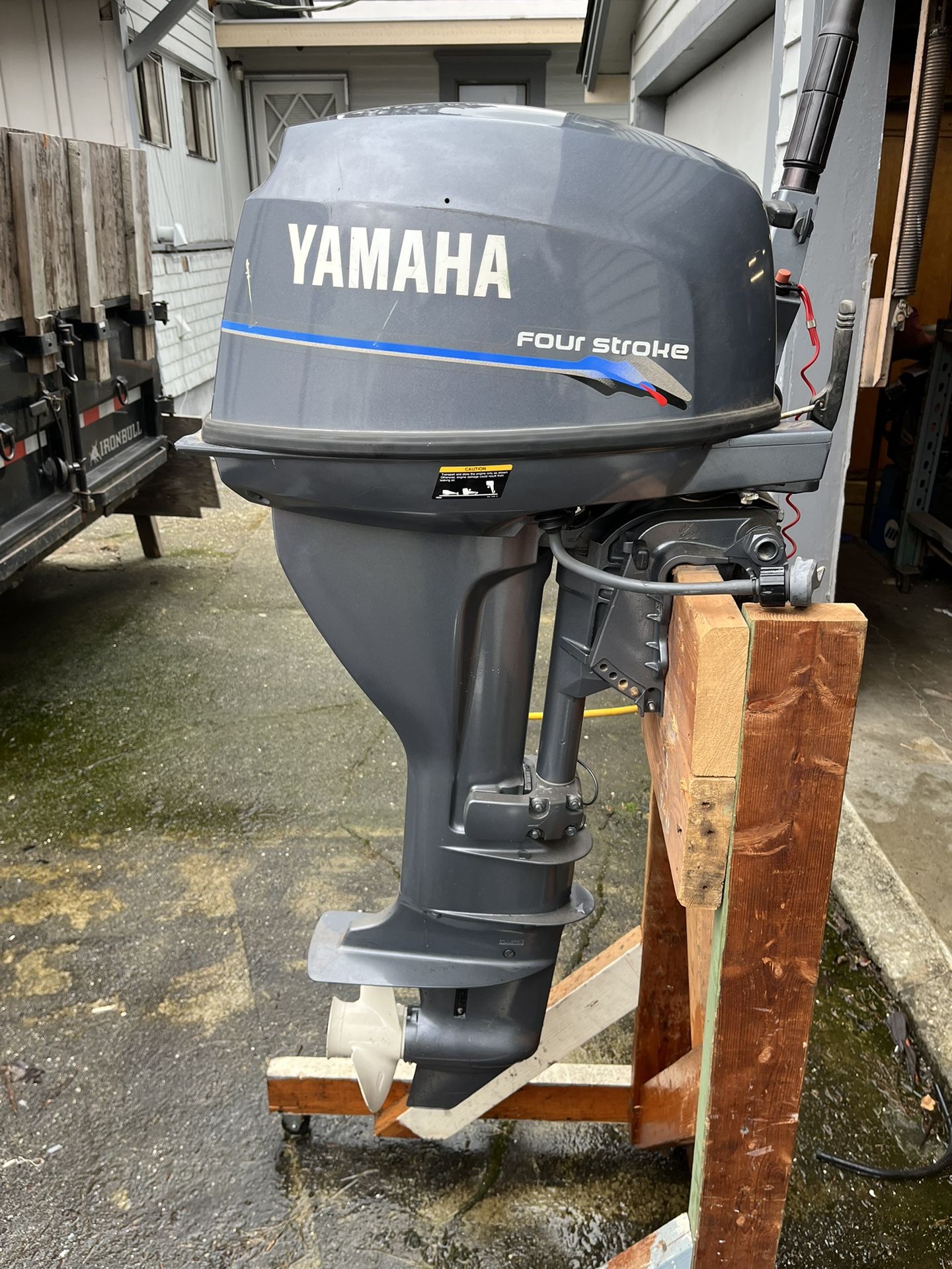 YAMAHA 4 Stroke 15Hp Outboard Engine (long Shaft) for Sale in Sedro ...