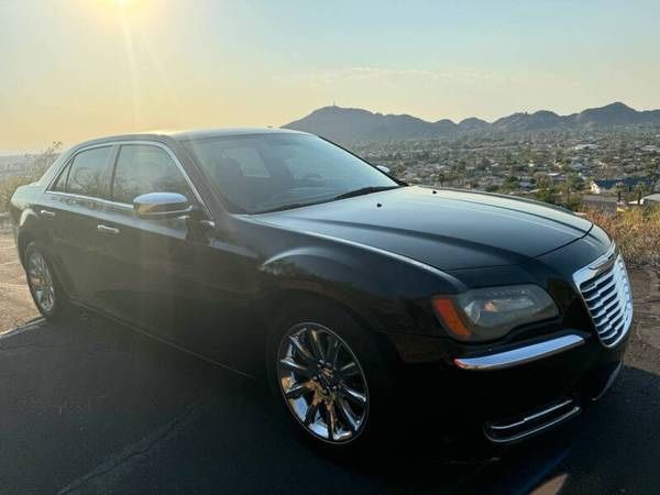 2012 Chrysler 300 for Sale in Phoenix, AZ - OfferUp