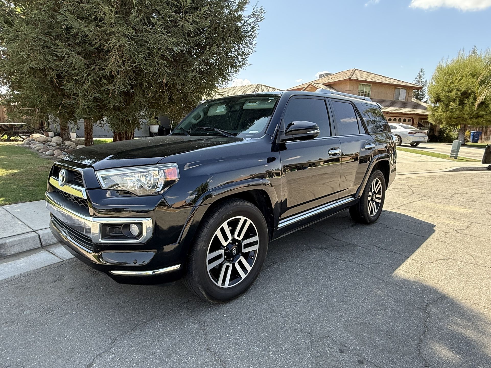 2018 Toyota 4Runner for Sale in Bakersfield, CA - OfferUp