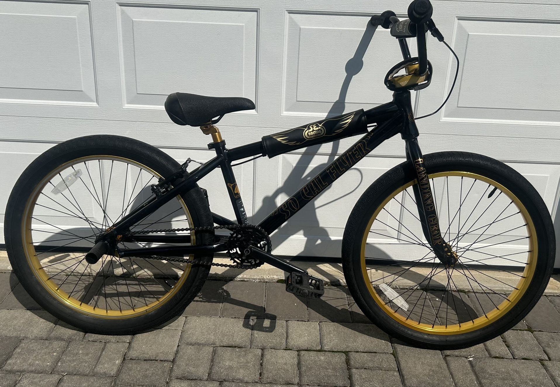 SE So Cal Flyer 24 Inch BMX Bike for Sale in Nesconset, NY - OfferUp