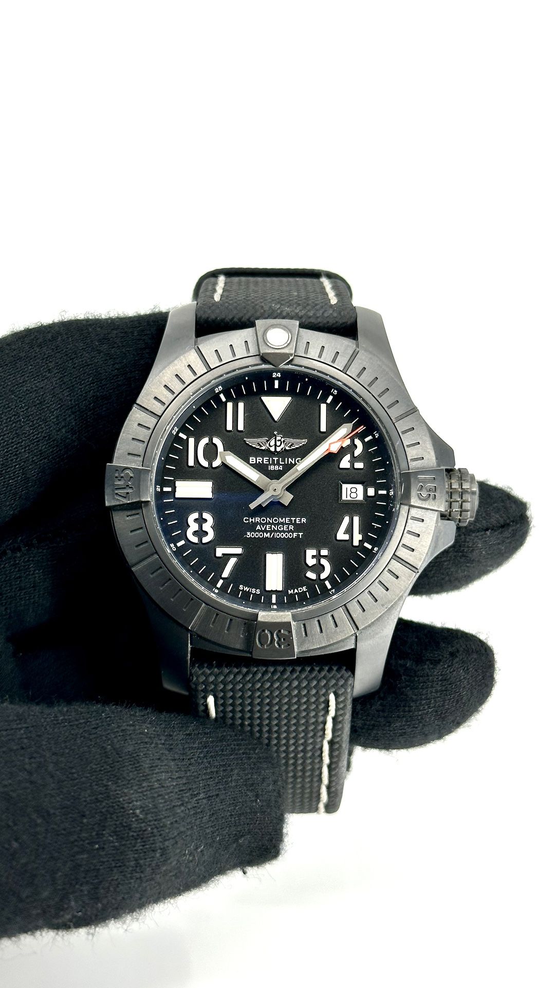 Breitling Avenger Automatic 45 Seawolf Night Mission - Black DLC-Coated ...