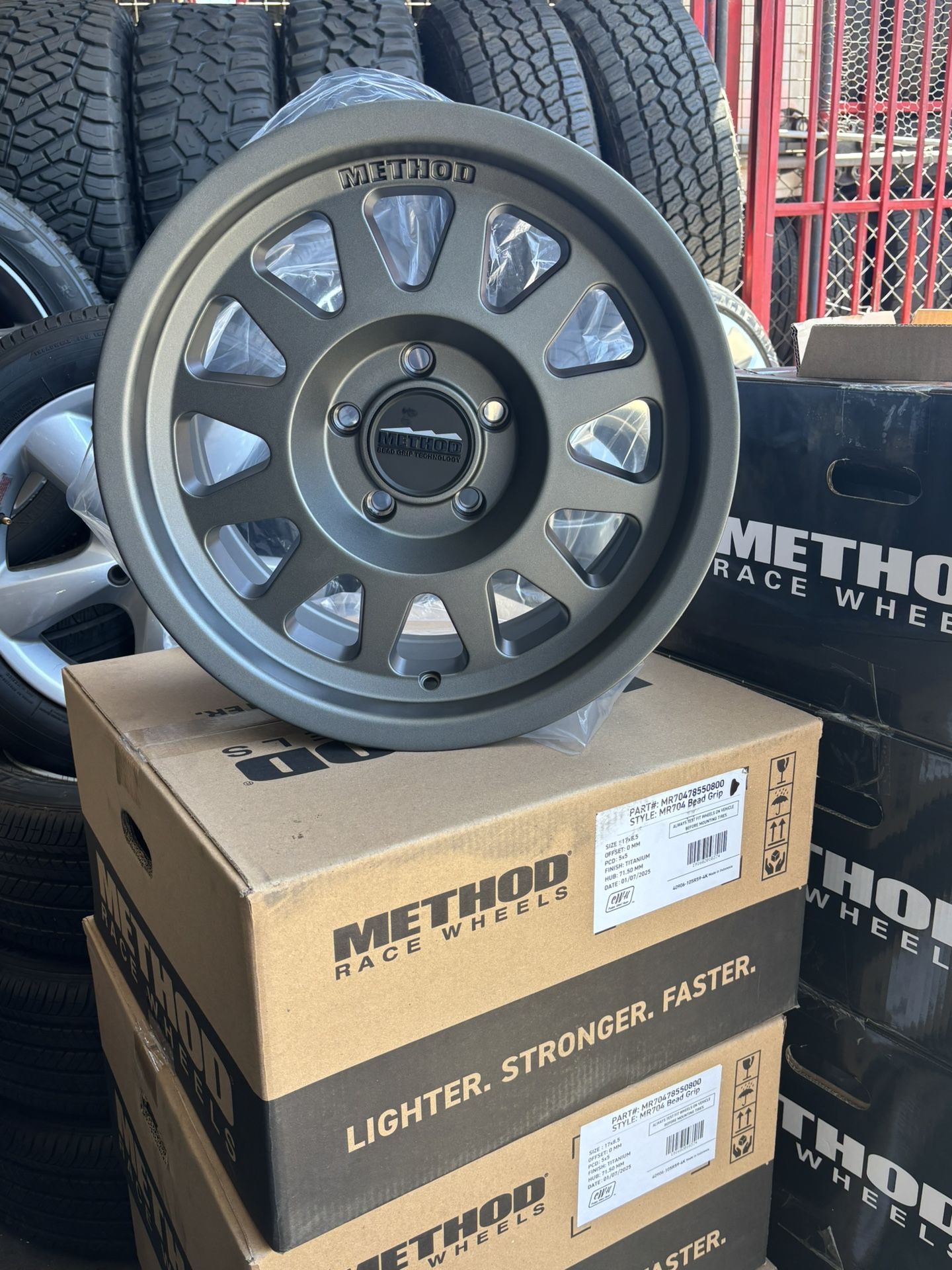 METHOD WHEELS 701 17inch Jeep for Sale in El Cajon, CA - OfferUp