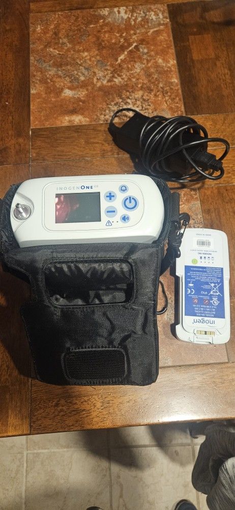 Inogen 5 Portable O..Gen W/ All for Sale in Medford, NY - OfferUp