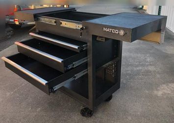 Matco Tools 3 Drawer Locking Roll About Stock Cart for Sale in PT CHARLOTTE FL OfferUp
