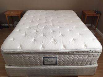 Sealy Luxury Plush Euro Pillowtop Queen Size for Sale in Brighton CO OfferUp
