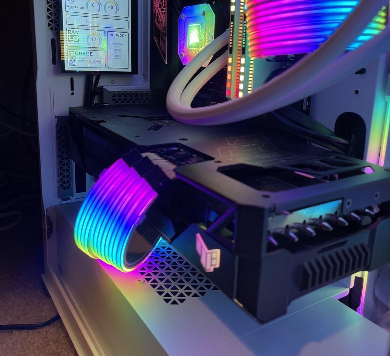 ASUS ROG Strix RX 7900 XTX for Sale in Garden Grove, CA - OfferUp