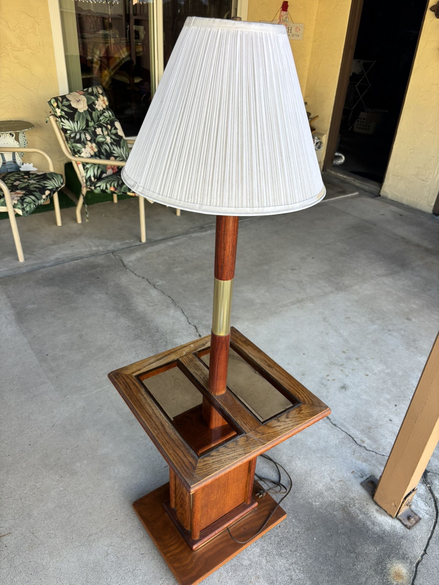 Vintage Wood Lamp Table with Built-In Lighting for Sale in La Mesa, CA ...