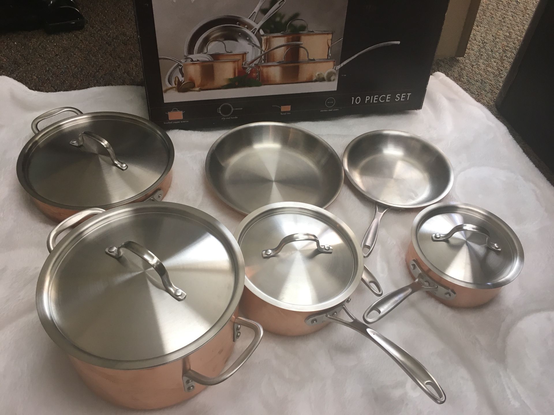 Calphalon Tri-Ply Copper 10-Piece Cookware Set for Sale in Troutdale ...