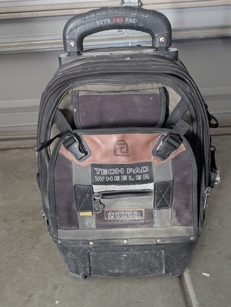 Veto Pro Pac Tech pack with Wheels for Sale in Pomona, CA - OfferUp