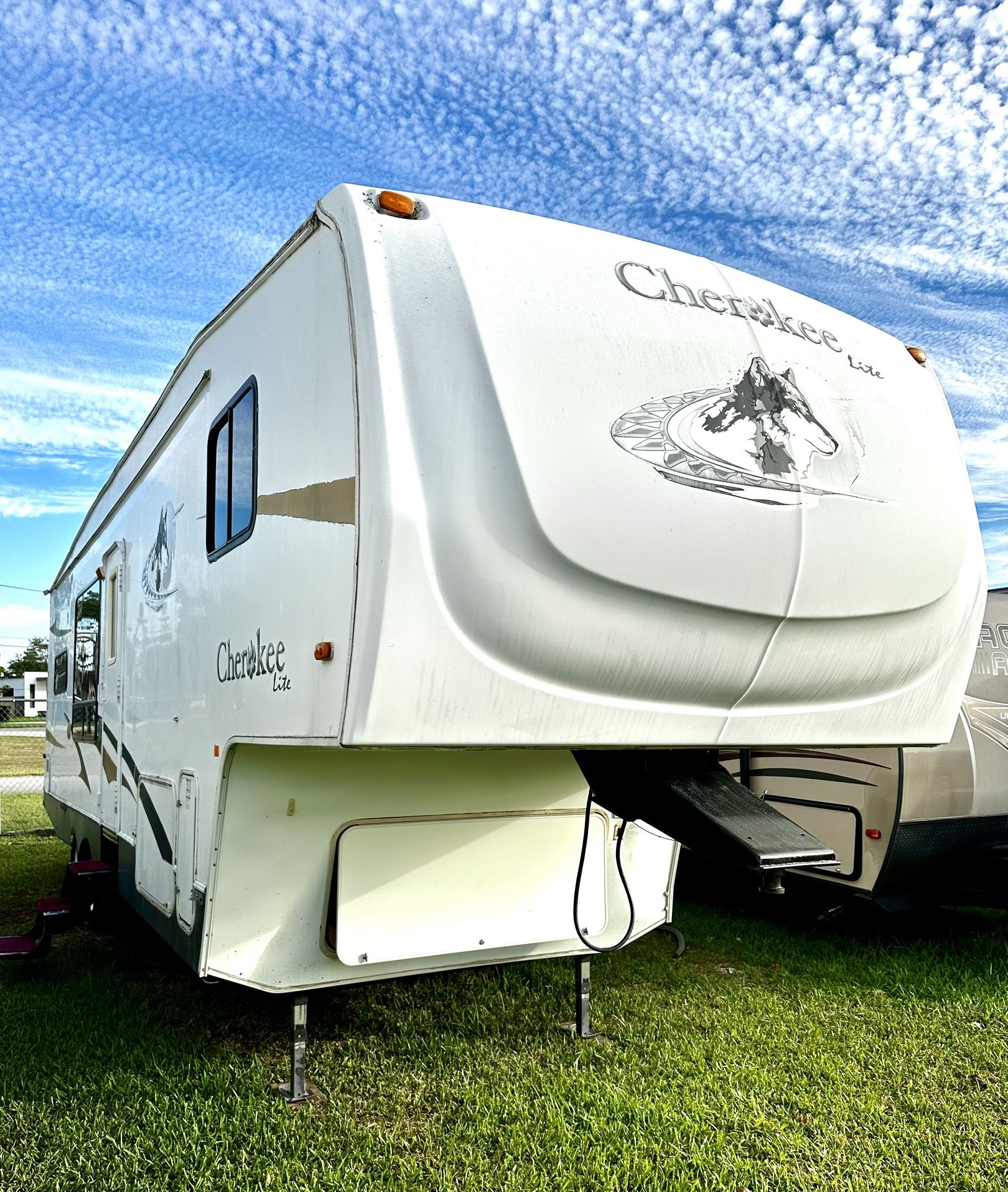 2007 Cherokee Rv For Sale for Sale in Miami, FL - OfferUp