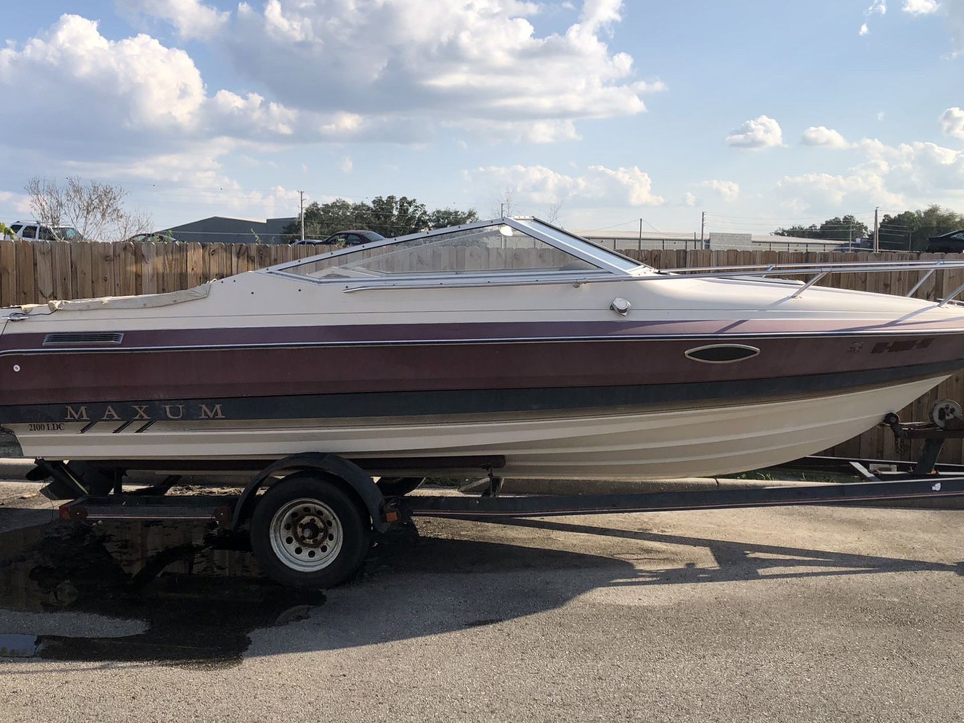 1991 maxum 120 hp 20ft boat for Sale in Kissimmee, FL - OfferUp