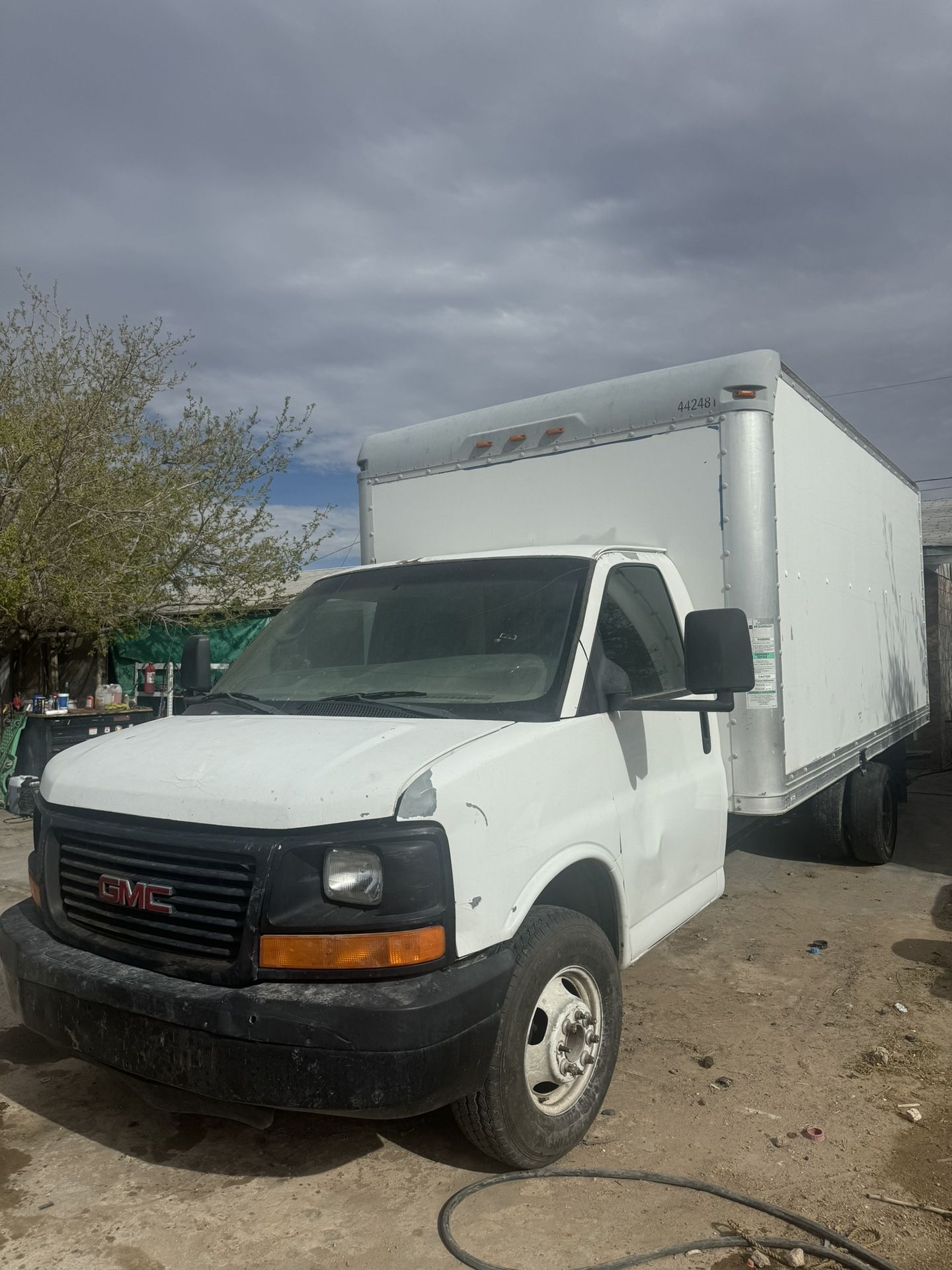 2004 Gmc Box Truck for Sale in El Paso, TX - OfferUp