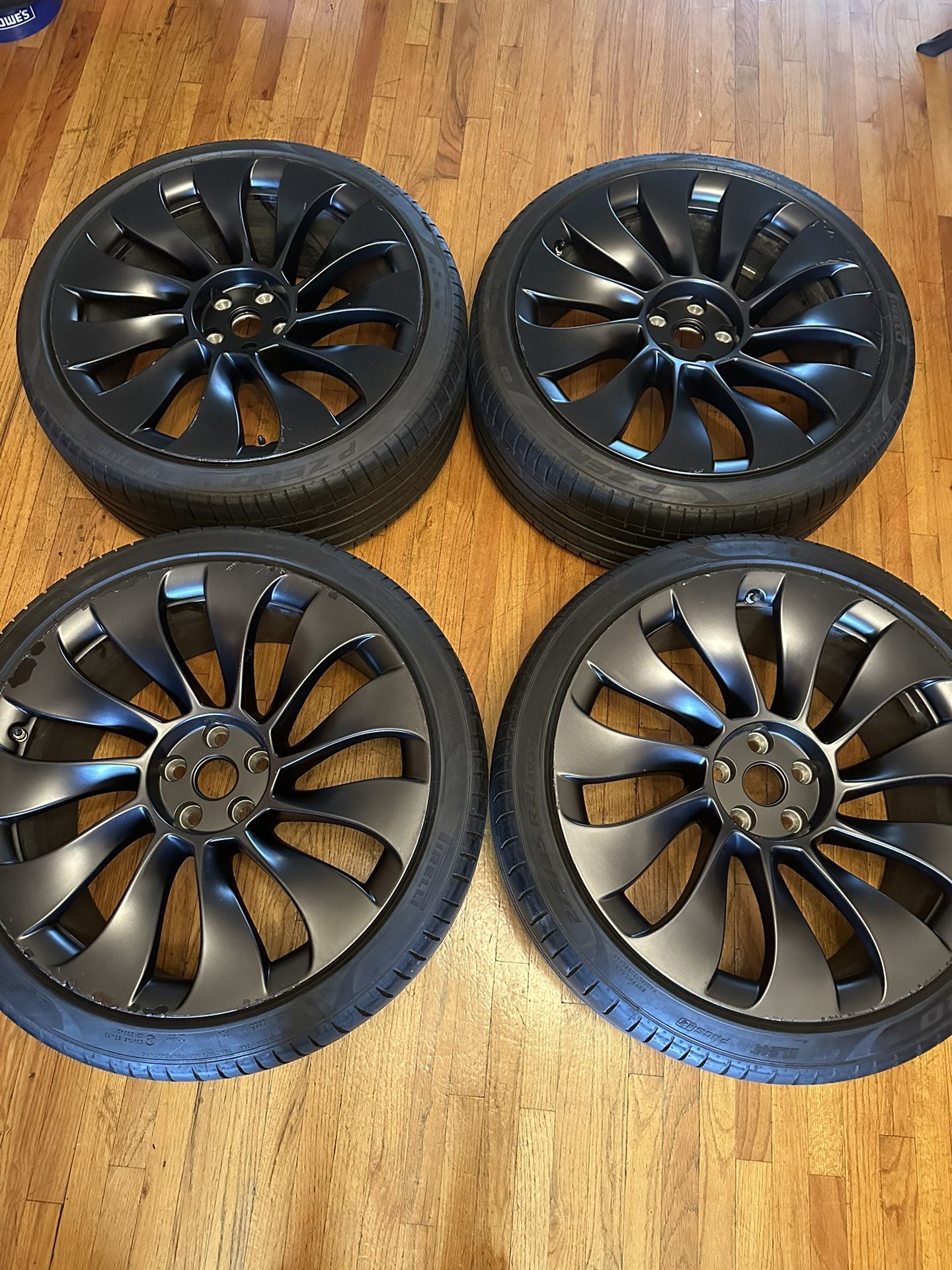 4 Tesla Model Y Performance Uberturbine 21-inch wheels and tire for ...