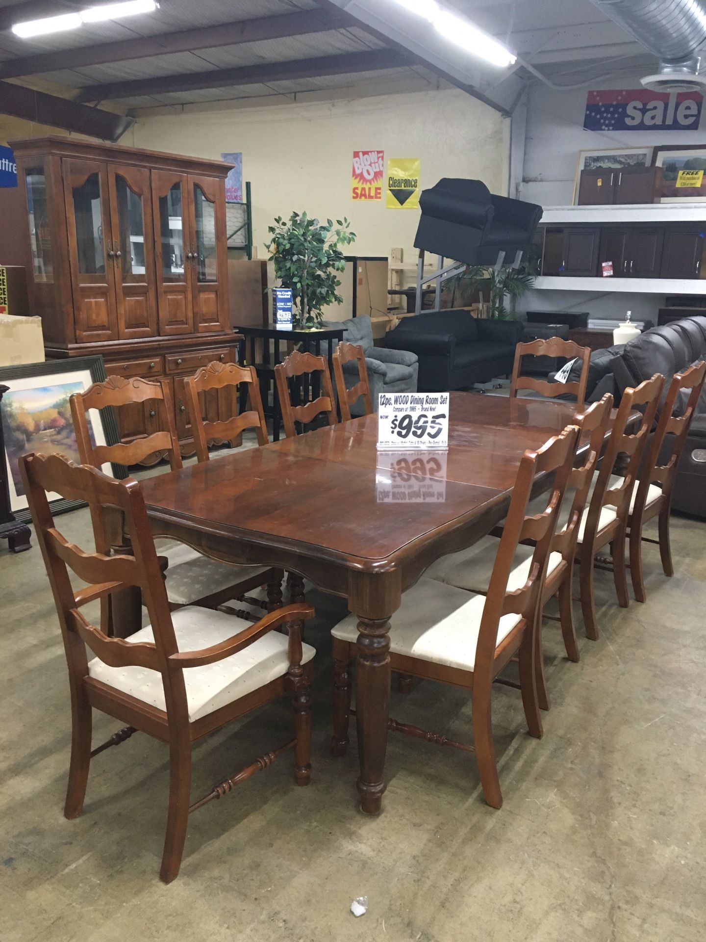 12pc. BROYHILL Dining Room Set - Table, 10 Chairs & China Cabinet! for ...