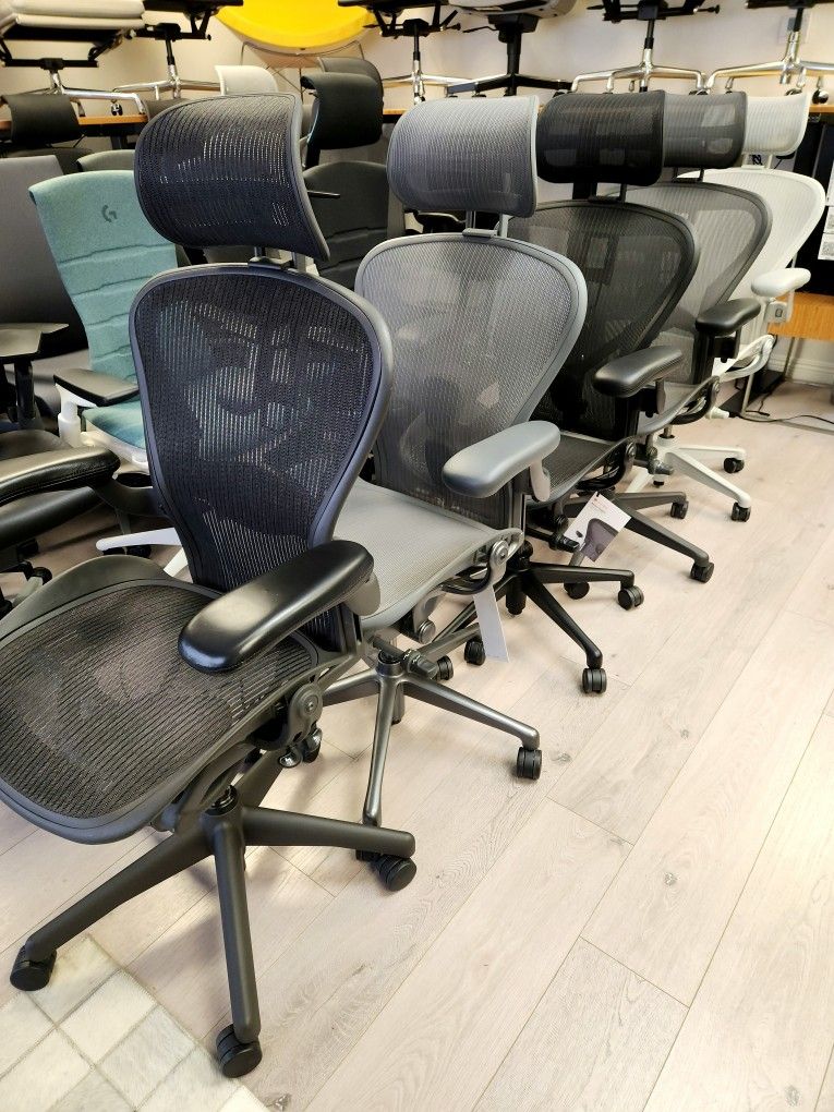 BRAND NEW HERMAN MILLER REMASTERED AERON AND CLASSIC AERON SIZE A-B-C ...