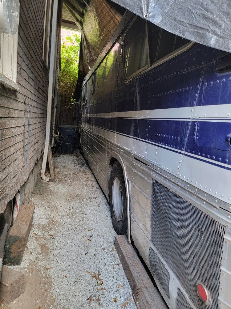 Bus for Sale in Seattle, WA - OfferUp