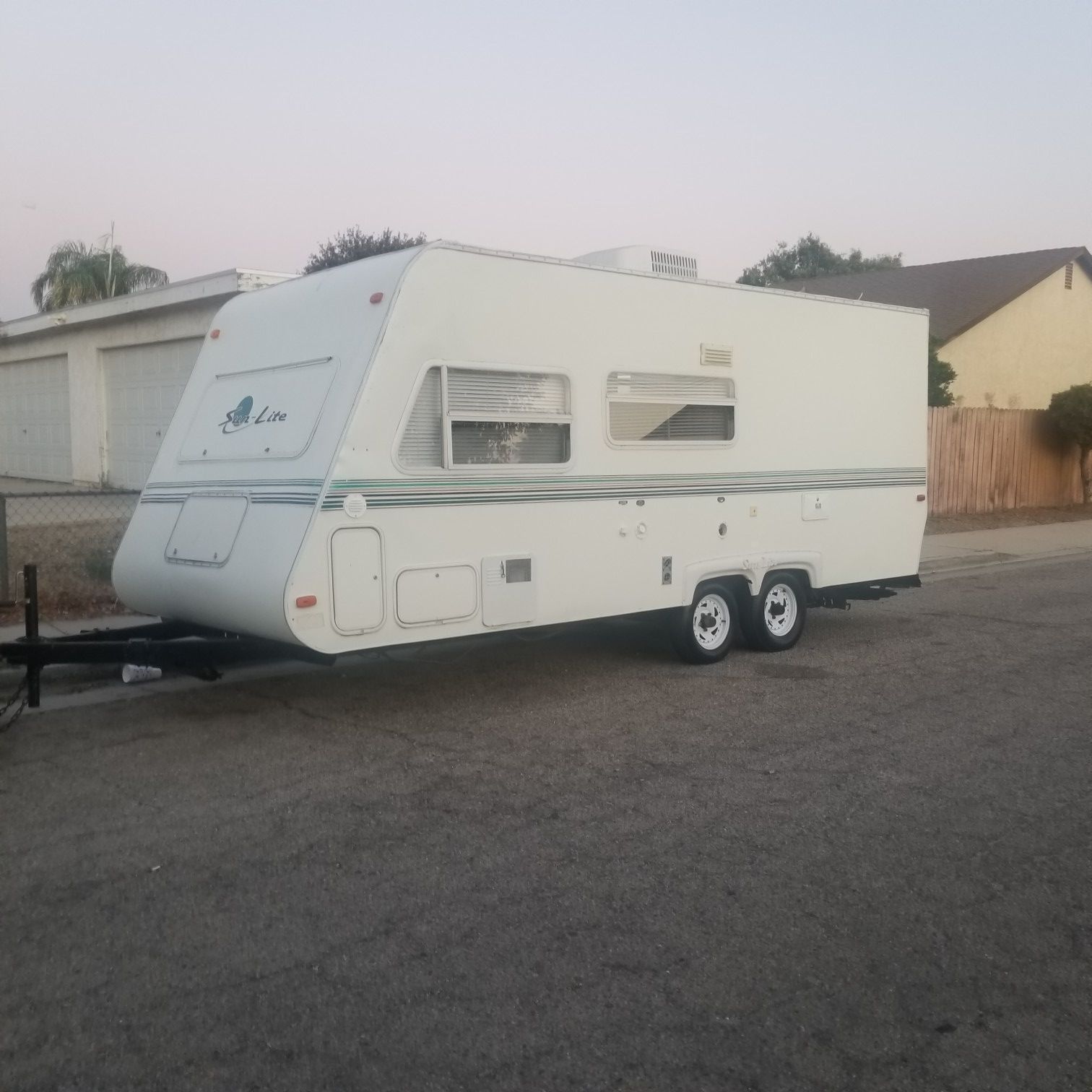 1997 sun light ultra light travel trailer 18ft for Sale in Hemet, CA ...