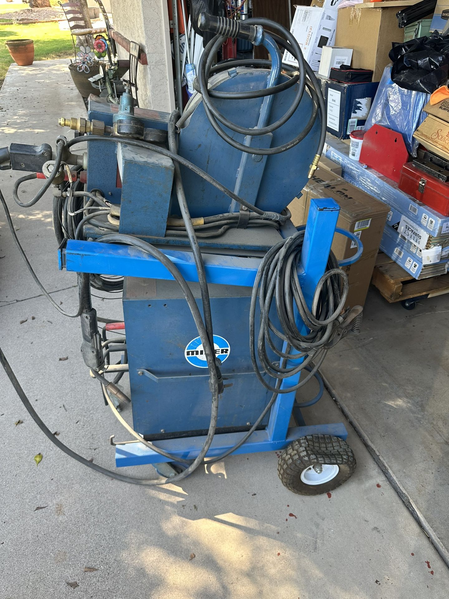 Miller Mig Welder for Sale in Mesa, AZ - OfferUp