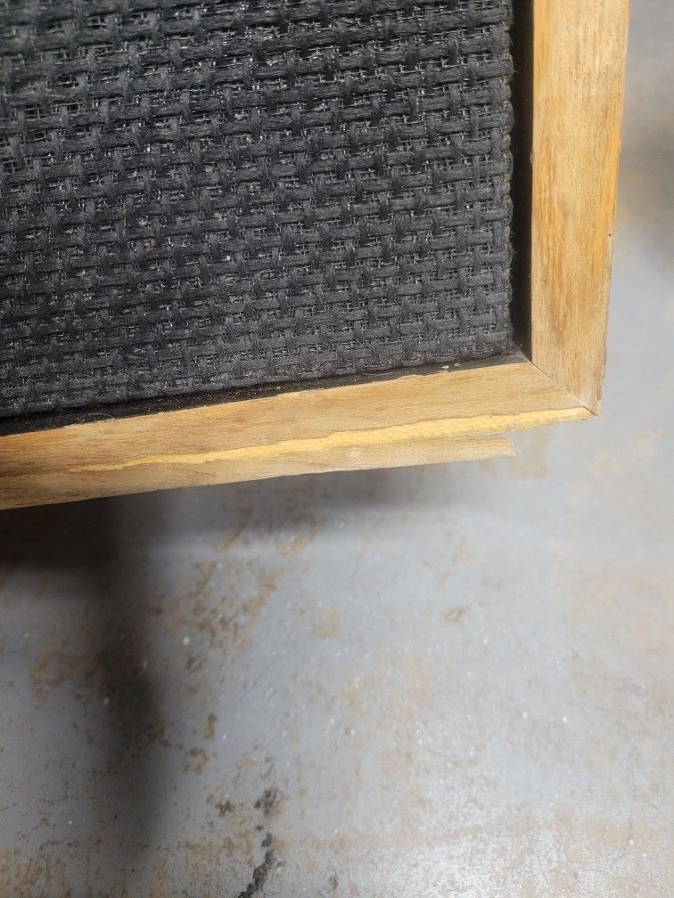 Klipsch Heresy 2 Speakers for Sale in Chandler, AZ - OfferUp