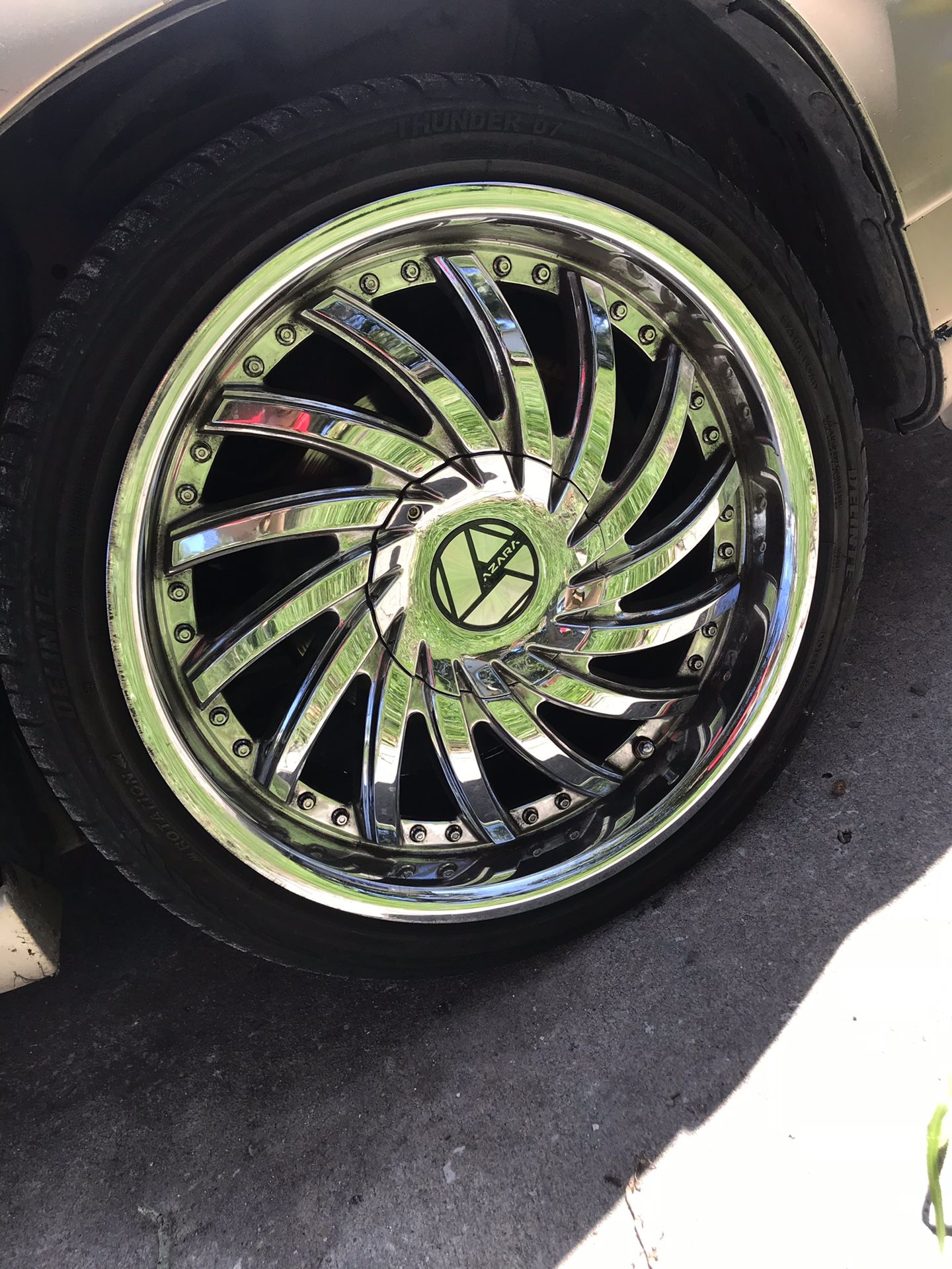 Azara Chrome Rims 18 inch for Sale in Bradenton, FL - OfferUp