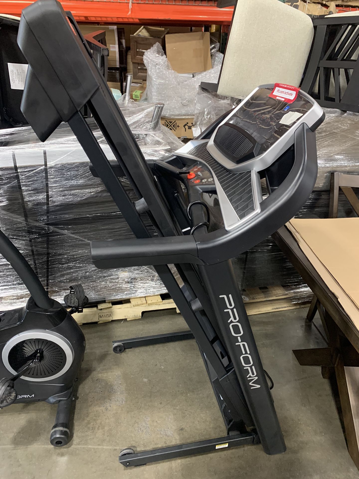 Proform Treadmill Sport 5.5 With Inline for Sale in Riverside, CA - OfferUp