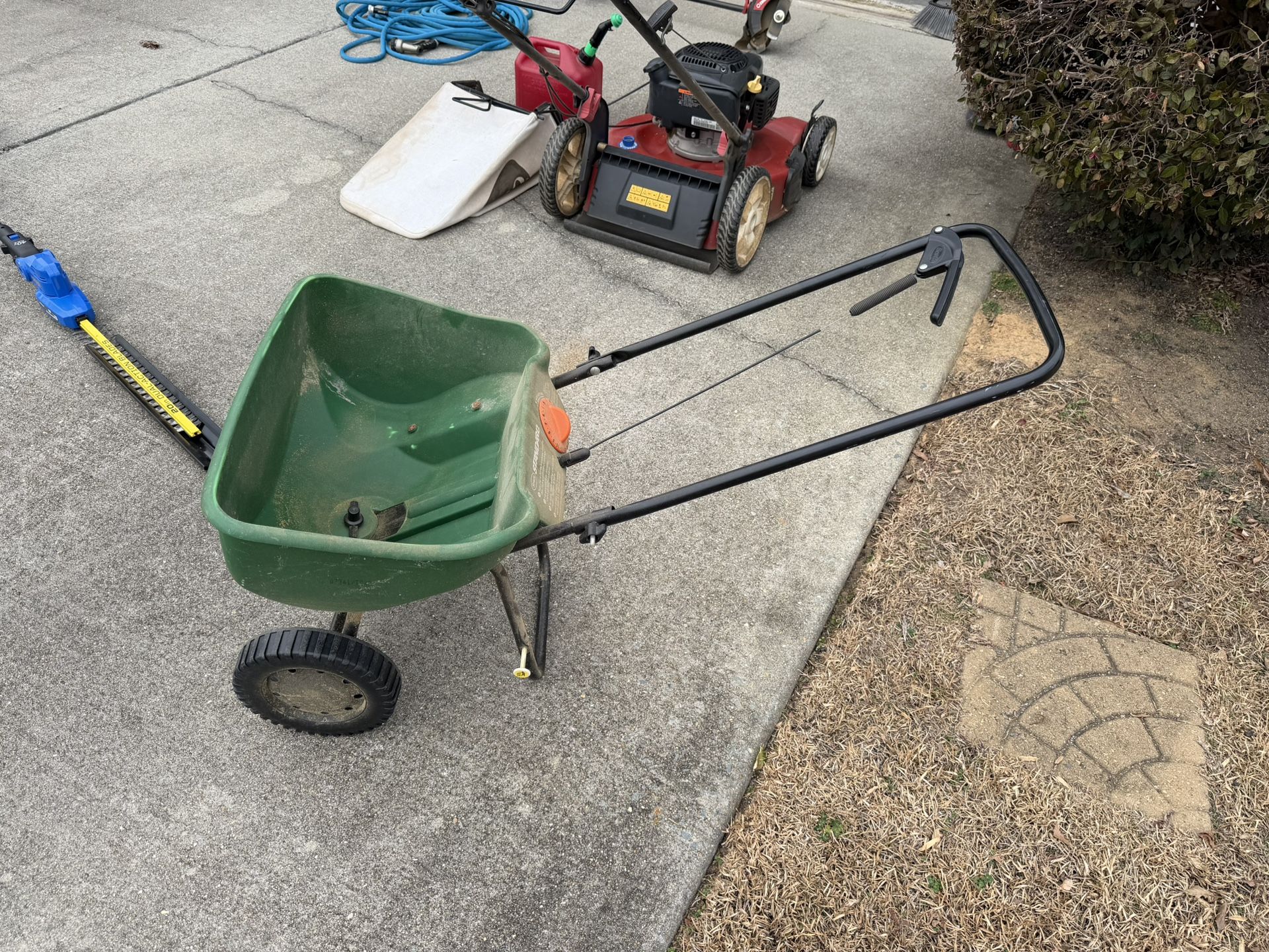 Seed Spreader for Sale in Clayton, NC - OfferUp