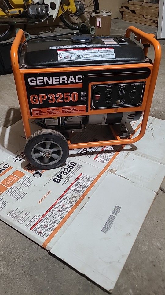 GENERAC GP3250 GENERATOR for Sale in Naperville, IL - OfferUp