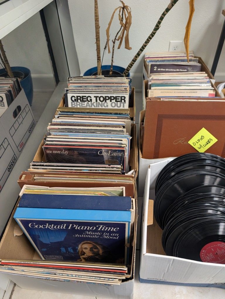 Vintage Record Albums for Sale in Rancho Cucamonga, CA - OfferUp