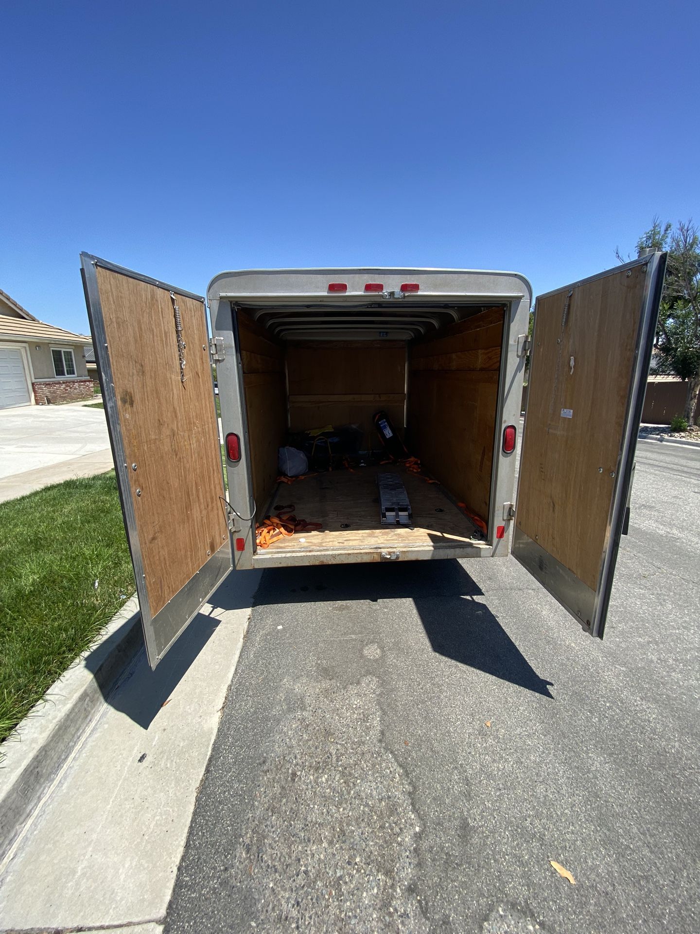 Box Trailor for Sale in Corona, CA - OfferUp